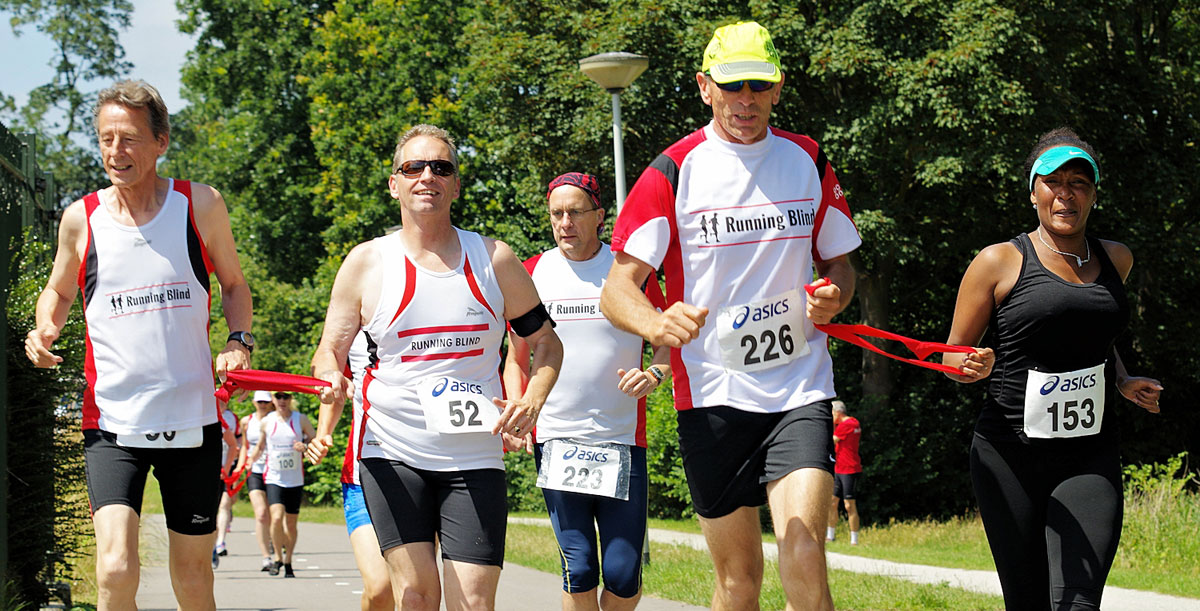 Stichting Running Blind - blindfluencers.nl