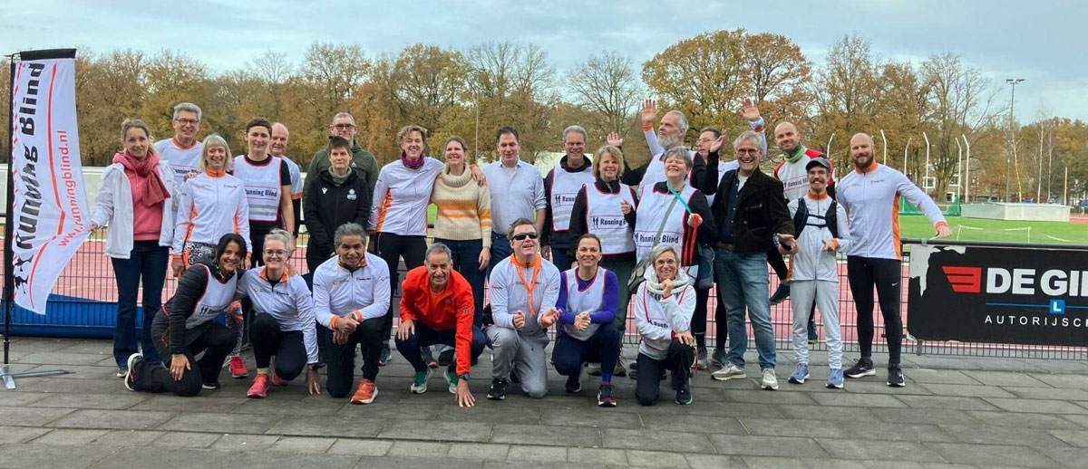 Walking Blind: wekelijks lekker wandelen - blindfluencers.nl